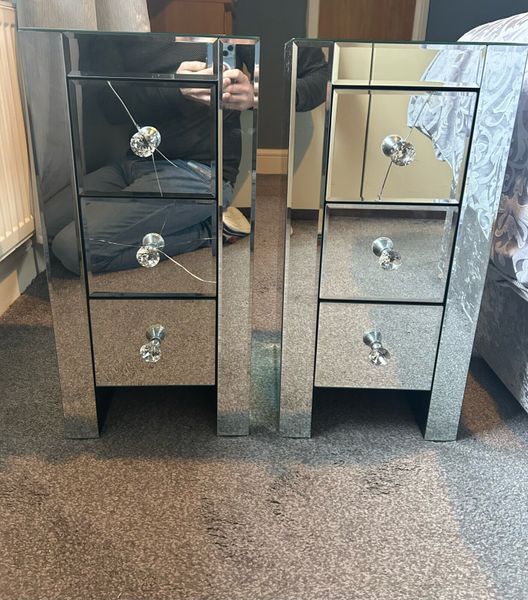 Bedside lockers mirror store