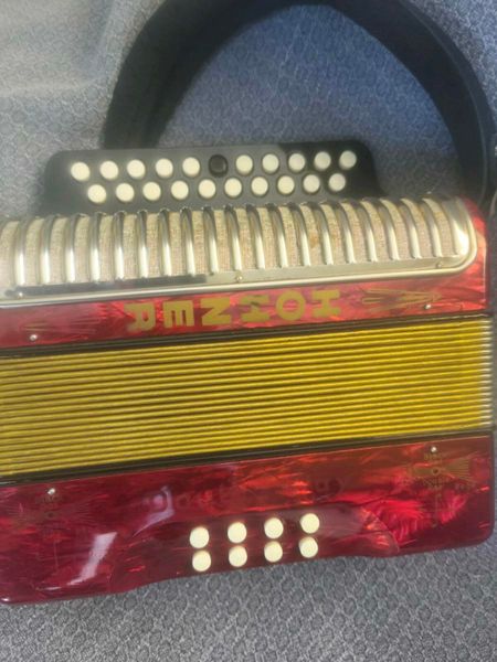 sandstone-paving-slabs Instruments Ads For Sale in Ireland | DoneDeal