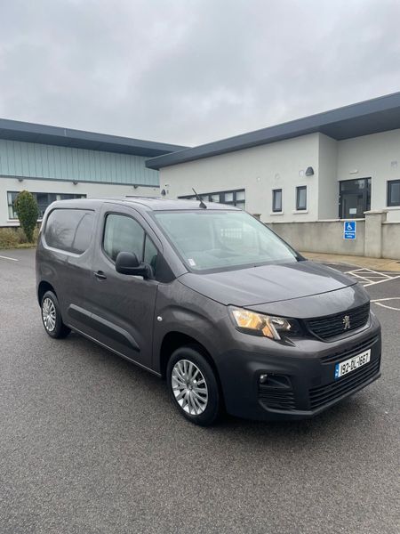 peugeot 3008 automatic for sale | 8,858 All Sections Ads For Sale in ...