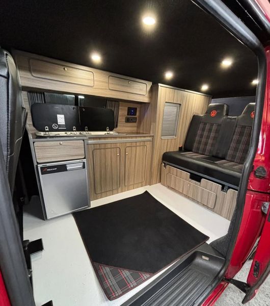 ifor-williams-hb505-horse-box Campers For Sale in Ireland | DoneDeal