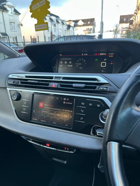 high stool and chairs | 12 Ads in Cars For Sale in Ireland | DoneDeal