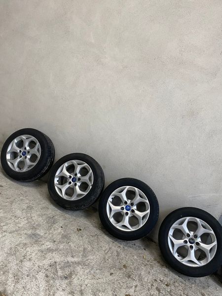 dell-power-edge-1950-server Alloys & Wheels For Sale in Ireland | DoneDeal