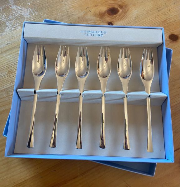 newbridge silverware cutlery set | 8 All Sections Ads For Sale in ...
