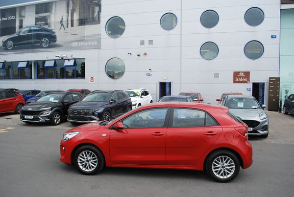 Red Kia RIO Cars For Sale in Ireland | DoneDeal