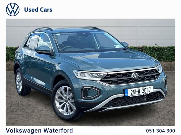 Blue Volkswagen T-Roc Cars For Sale in Ireland | DoneDeal