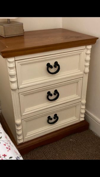 cream bedside lockers | 4 All Sections Ads For Sale in Ireland | DoneDeal