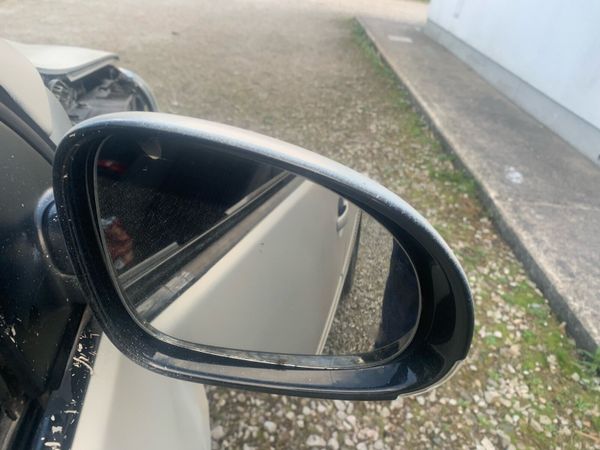wing mirror for hyundai matrix | 1 Furniture & Interiors Ad For Sale in ...