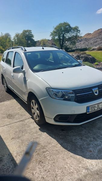 White Dacia Logan Cars For Sale in Ireland | DoneDeal