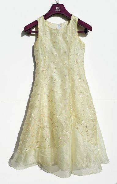 girls dress age 8to 9 | 66 All Sections Ads For Sale in Ireland | DoneDeal