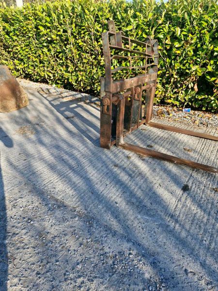 teleporter buckets | 1 Machinery & Tools Ad For Sale in Ireland | DoneDeal