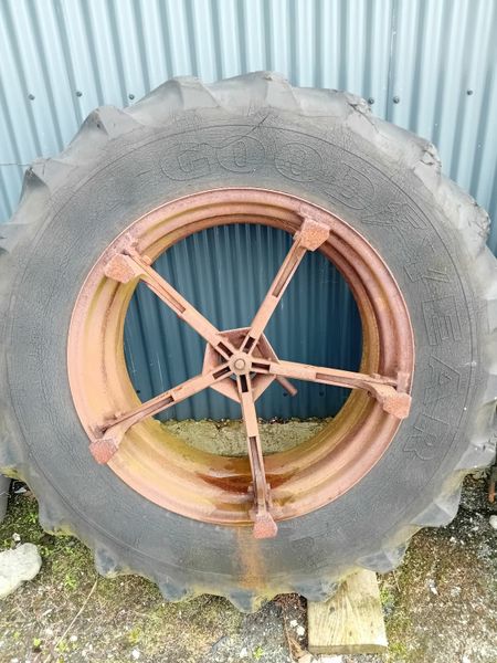 34 rims | 4 Tractors Ads For Sale in Ireland | DoneDeal