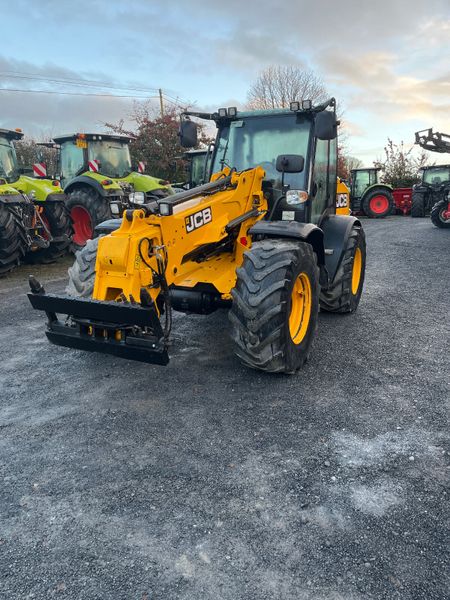 Camera is | 18 Tractors Ads For Sale in Ireland | DoneDeal