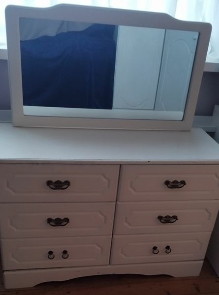 second hand large chest of drawers solid wood | 16 All Sections Ads For ...