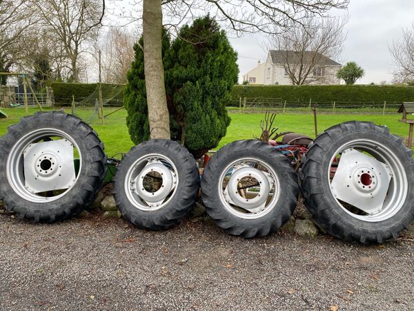 tractors-- = = = | 1,992 Farm Machinery Ads For Sale in Ireland | DoneDeal