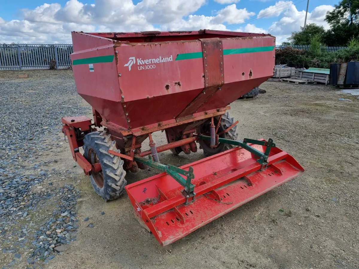 Kverneland UN 3000 Potato Planter for sale in Co. Galway for €1,000 on DoneDeal