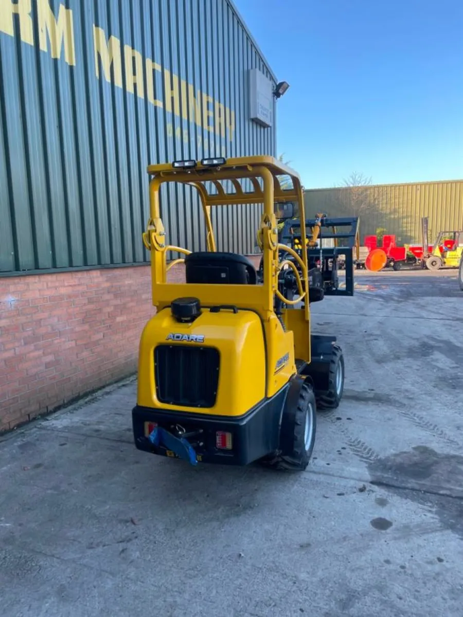 Compact Loading Shovel for sale in Co. Kildare for €undefined on DoneDeal