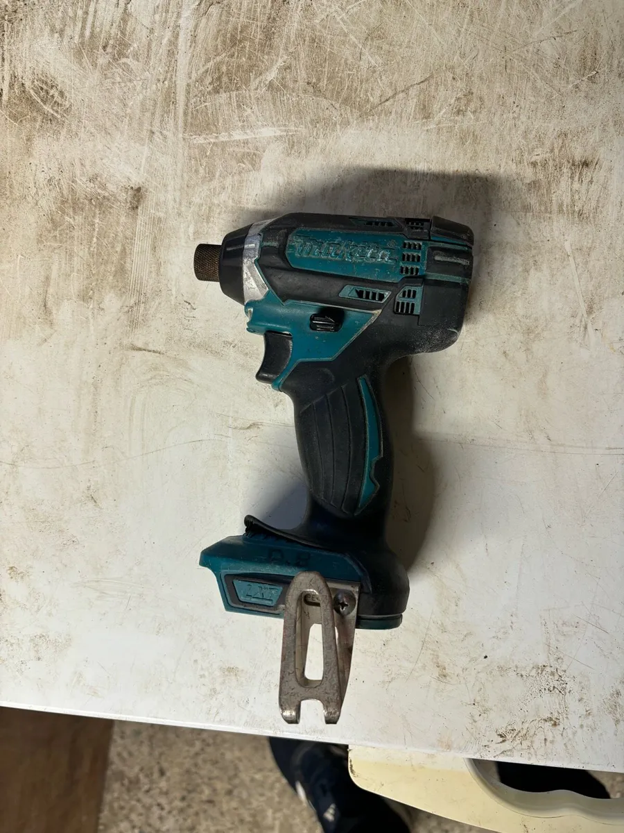 Makita impact gun for sale in Co. Louth for €60 on DoneDeal