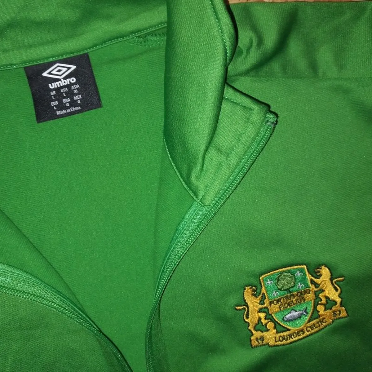 FREE POST Lourdes Celtic (L) Jacket Umbro Tracksuit Top Green Soccer ...