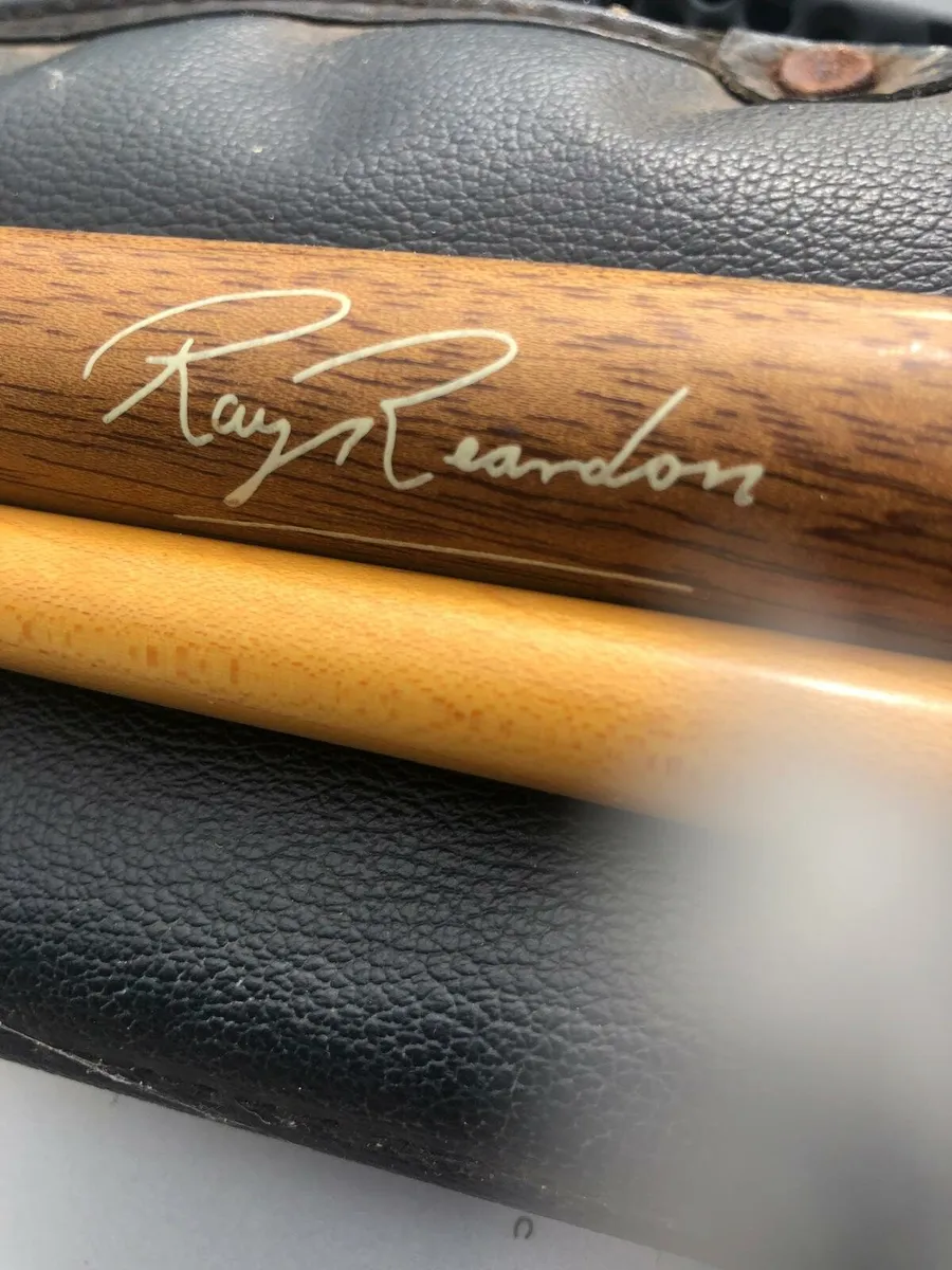 Ray Reardon Snooker cue for sale in Co. Galway for €125 on DoneDeal