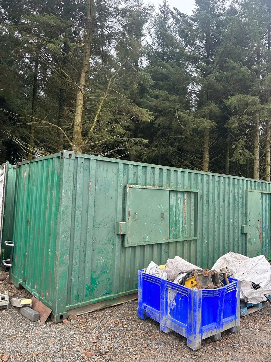 40ft changing rooms container for sale in Co. Dublin for €2,999 on DoneDeal
