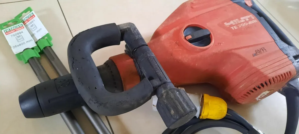 Hilti TE 700-AVR Sds Max Breaker 110v for sale in Co. Clare for €700 on ...