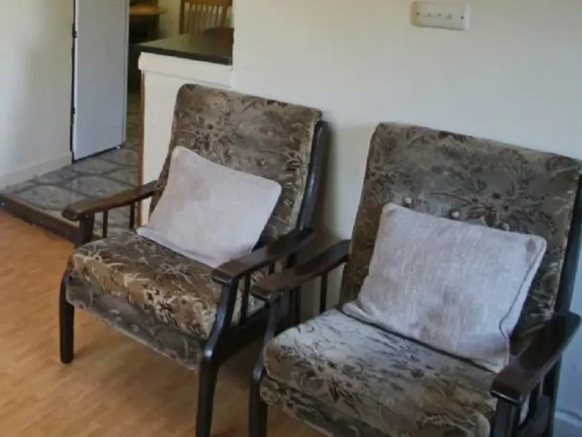 Used furniture items for sale in Co. Leitrim for 0 on DoneDeal