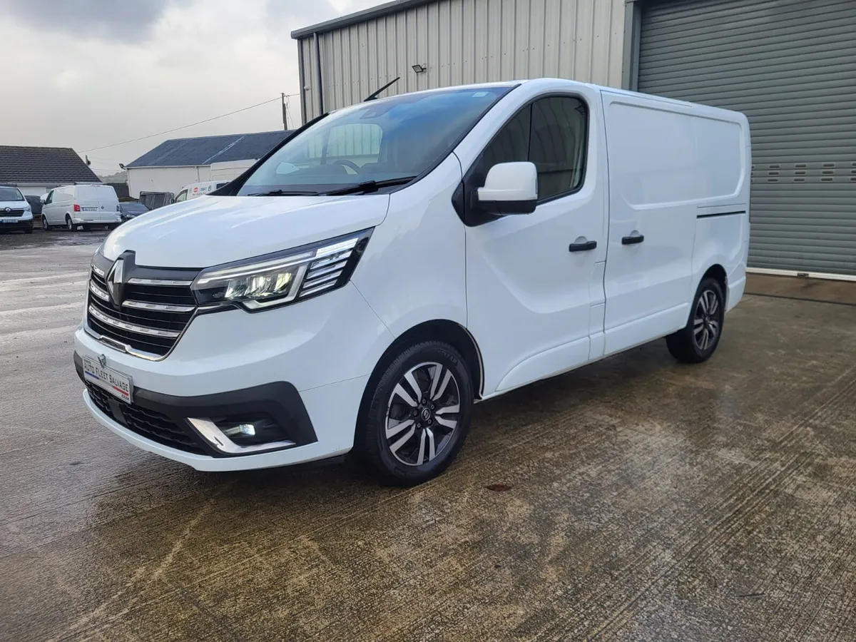 2023 RENAULT TRAFFIC EXTRA SPORT 2.0 DCI for sale in Co. Derry for £ ...