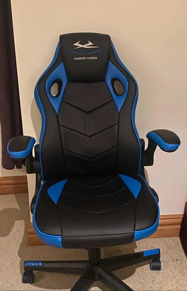 Vojens gaming chair store