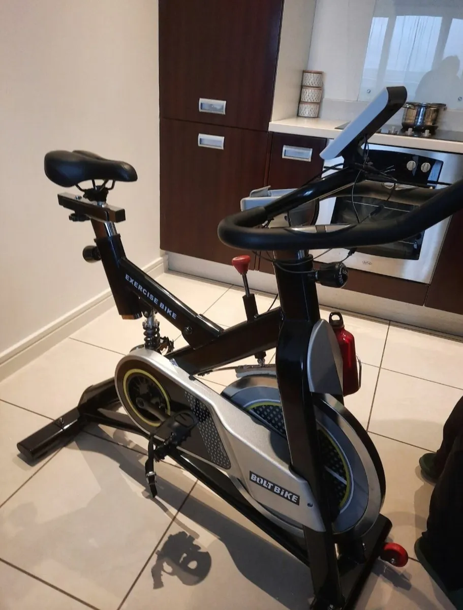 Bolt h2 spin bike store