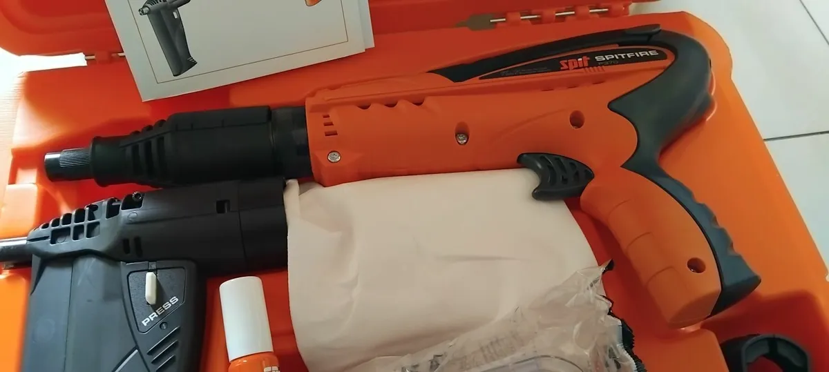 Spit P370 Steel Nail Gun for sale in Co. Clare for €530 on DoneDeal