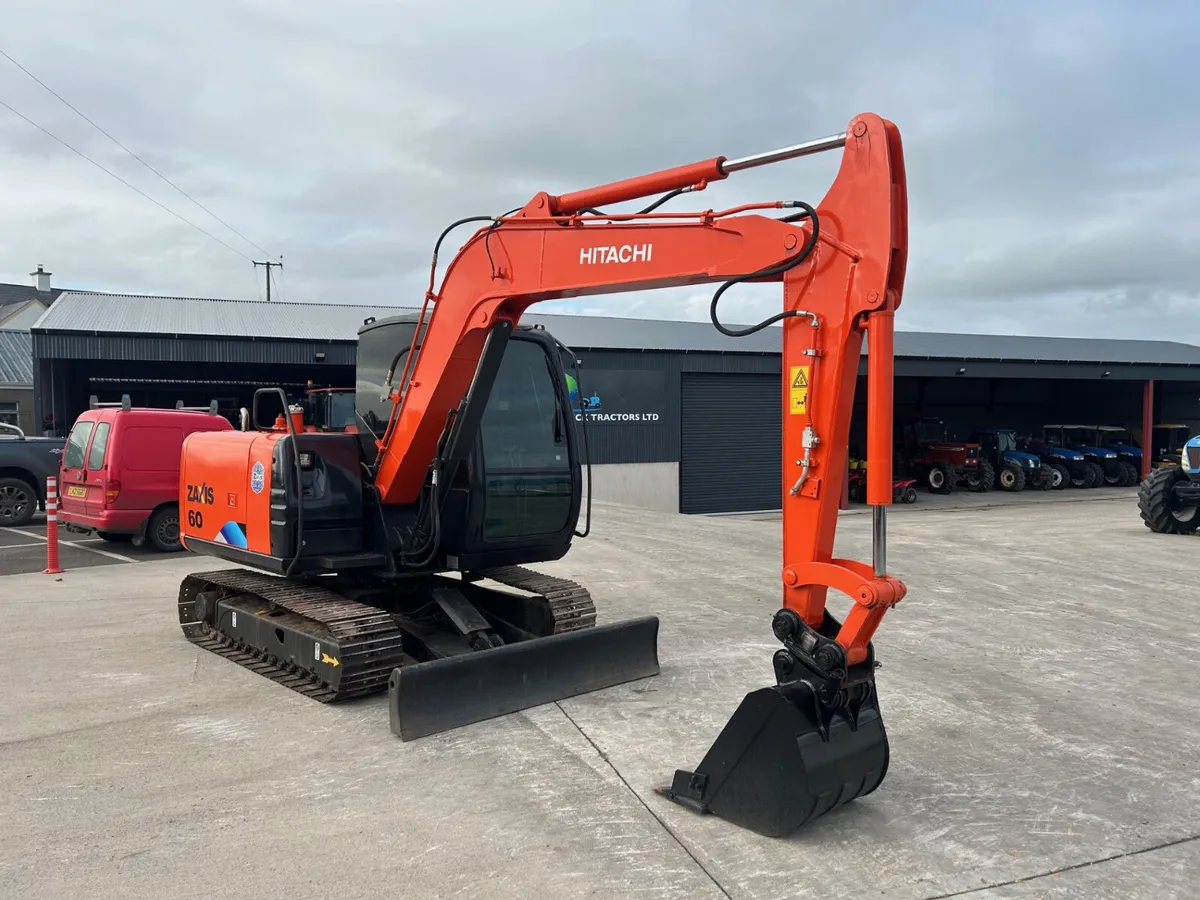 Hitachi Zaxis 60 C/W Q Hitch & Piped for Saw Head for sale in Co ...