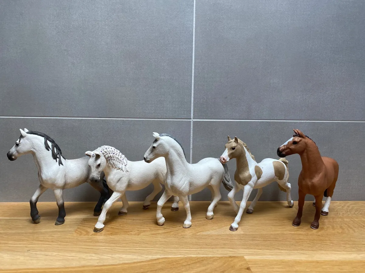 Schleich horses for sale in Co. Dublin for €15 on DoneDeal