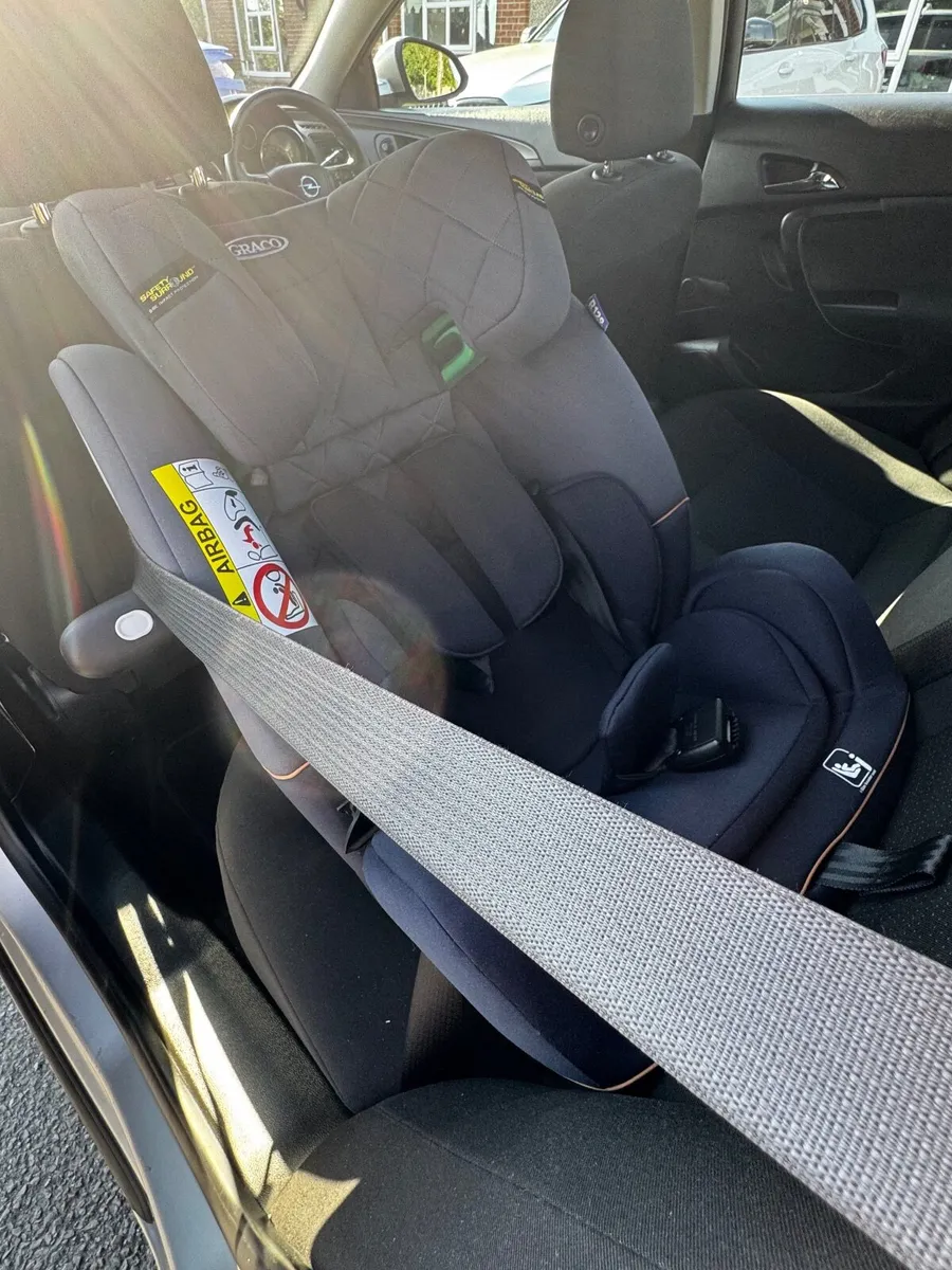 Graco Slimfit R129 Car Seat for sale in Co. Westmeath for €120 on DoneDeal