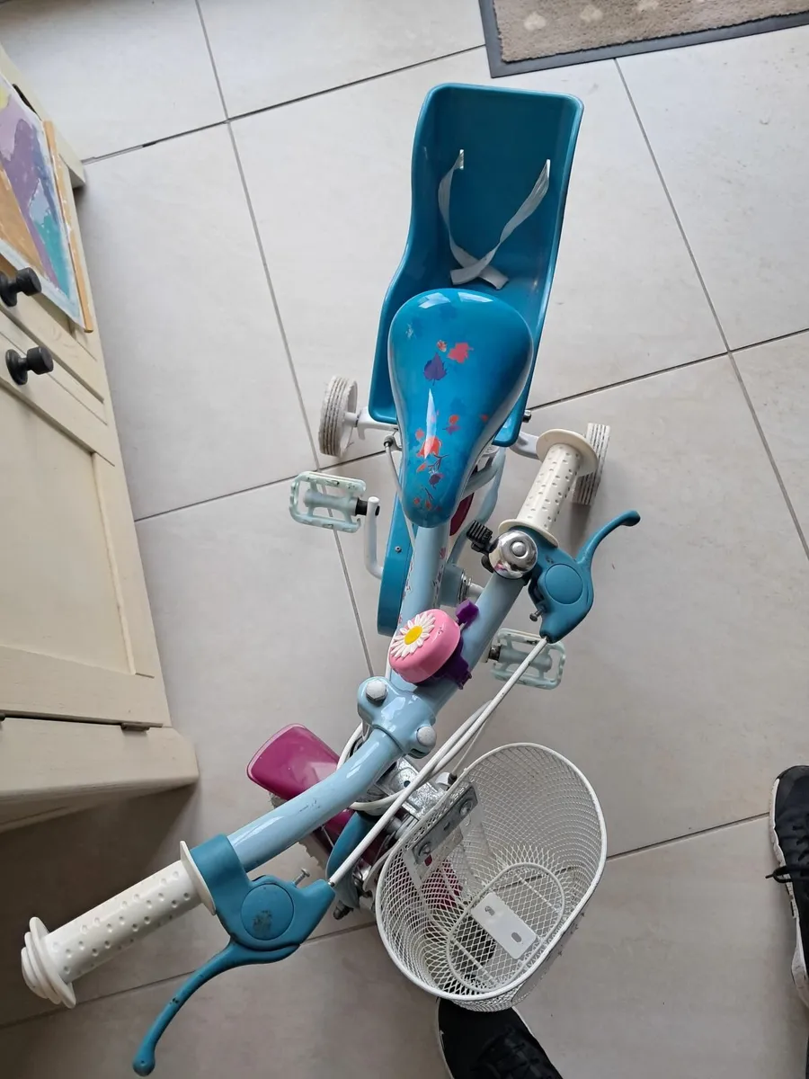 Child 12 inch Frozen bike for sale in Co. Dublin for €40 on DoneDeal