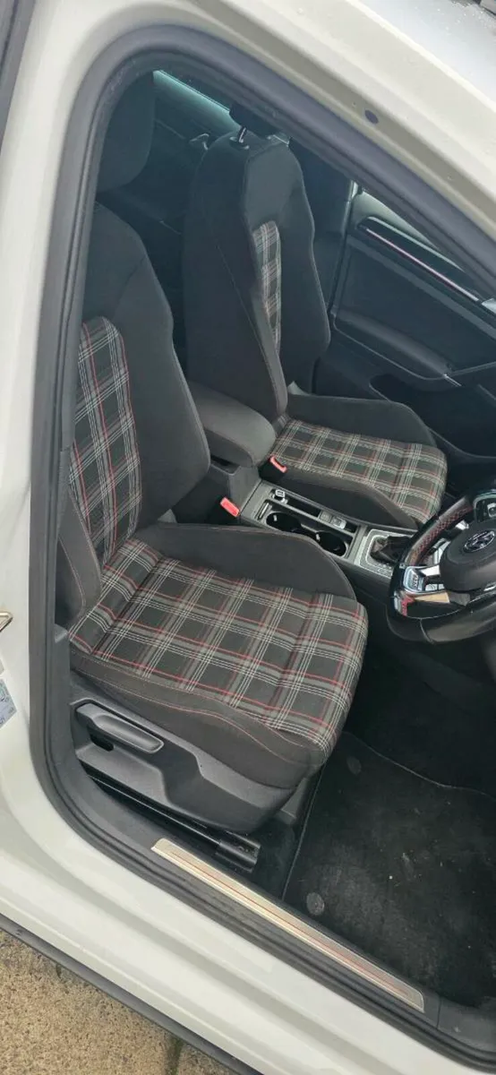 Volkswagen Golf Gti ( DCC model ) for sale in Co. Dublin for €18,500 on DoneDeal