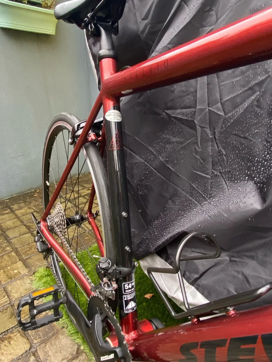 New Steven’s Racing bike ideal Xmas present for sale in Co. Donegal for €550 on DoneDeal