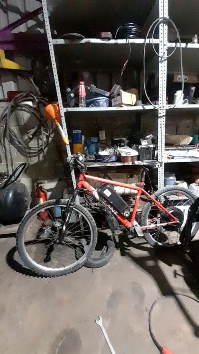 E bike for sale in Co. Tipperary for €400 on DoneDeal