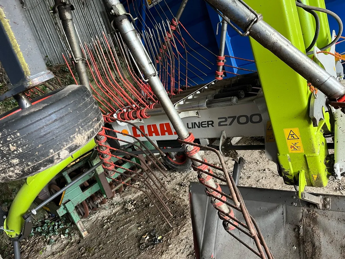 Claas 2700 linear rake for sale in Co. Wexford for €123 on DoneDeal