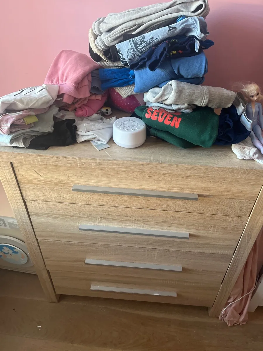 Chest of drawers for sale in Co. Dublin for €10 on DoneDeal