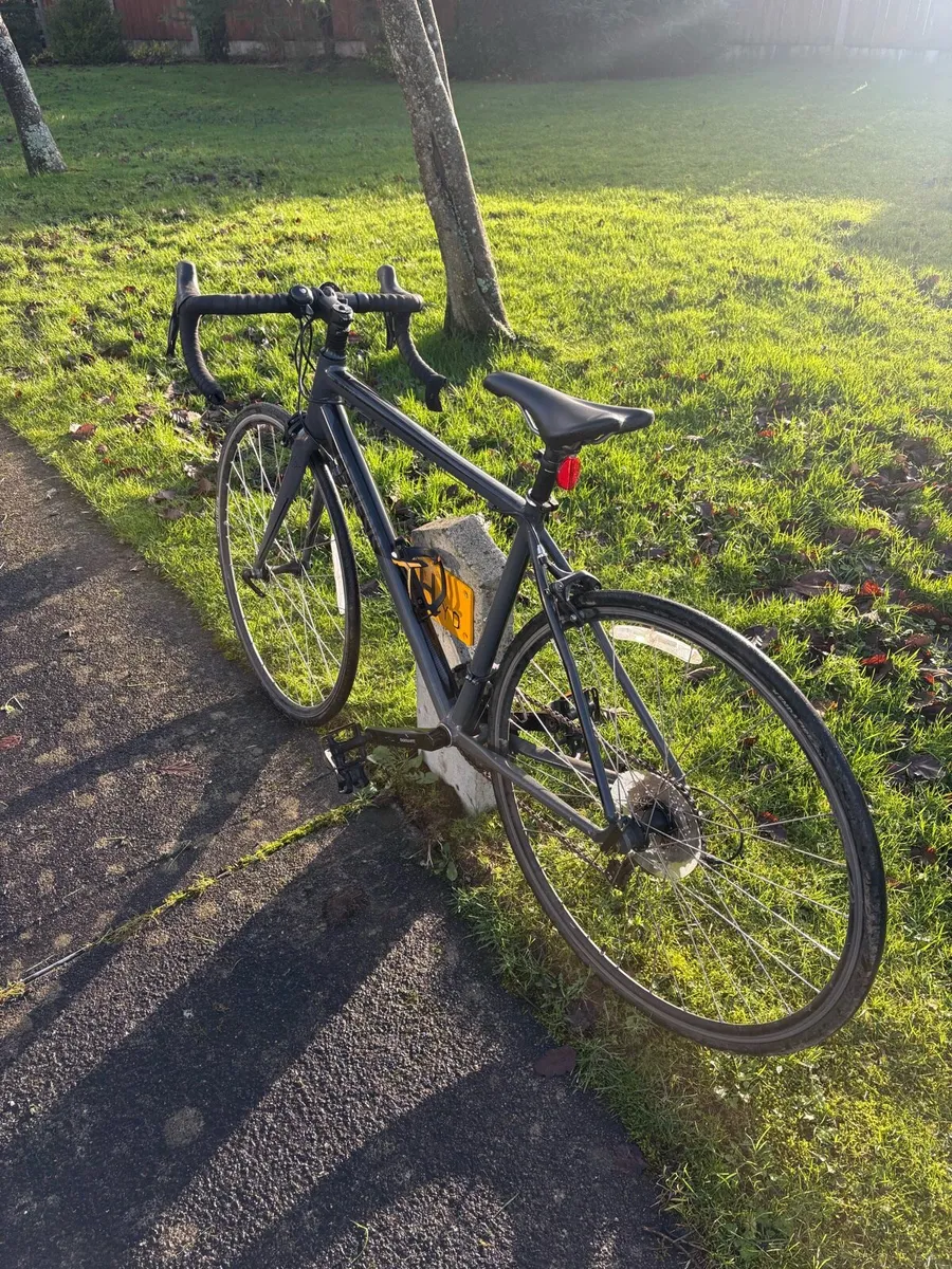 Genesis Delta 10 road bike for sale in Co. Roscommon for €550 on DoneDeal