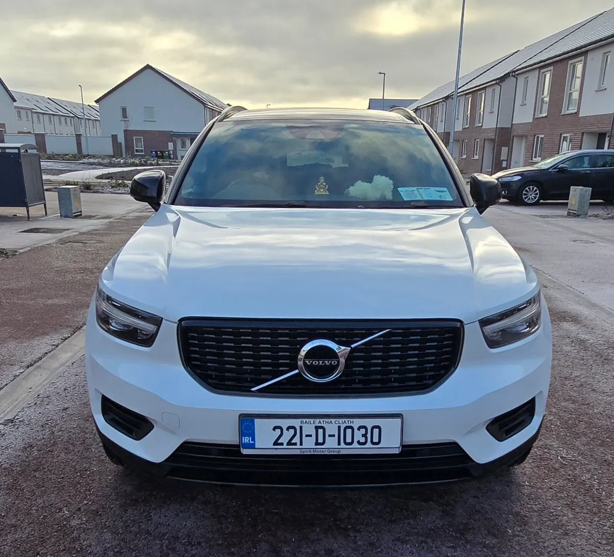 Volvo XC40 R-Design T4 PHEV– High-Spec + sunroof for sale in Co. Laois ...