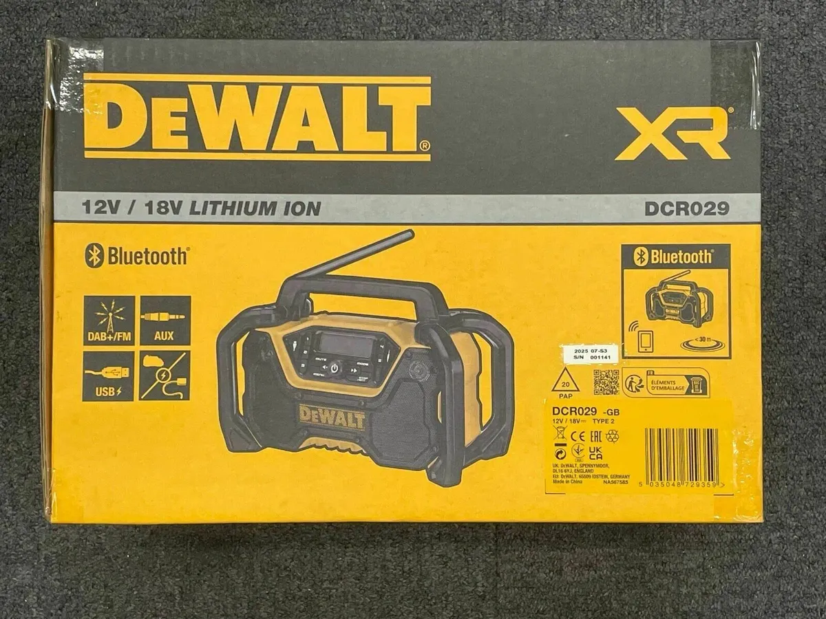 DeWalt Site Radio for sale in Co. Cork for €179 on DoneDeal