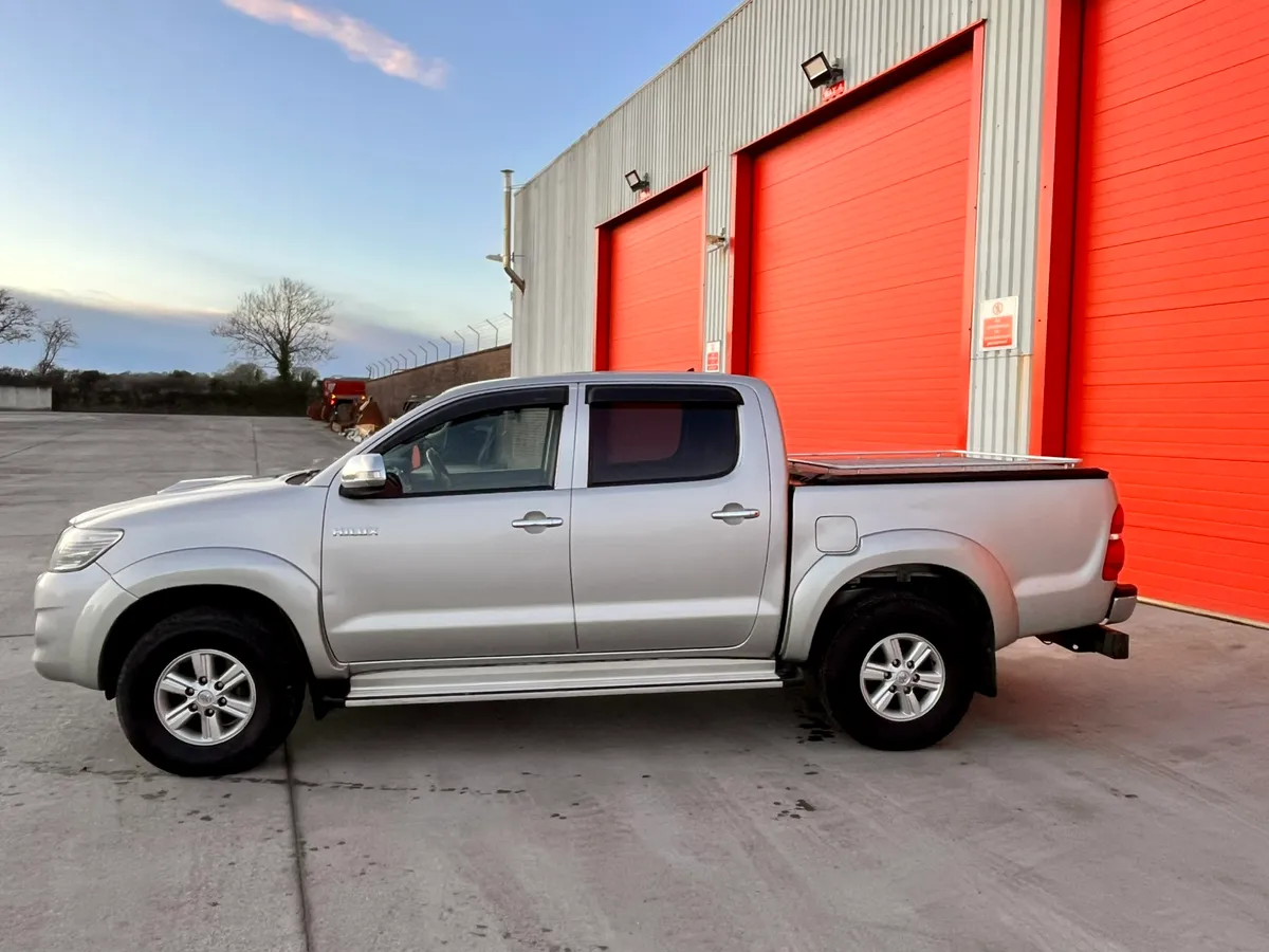 2013 Toyota Hi-Lux Invincible 3.0 D4D for sale in Co. Kilkenny for ...