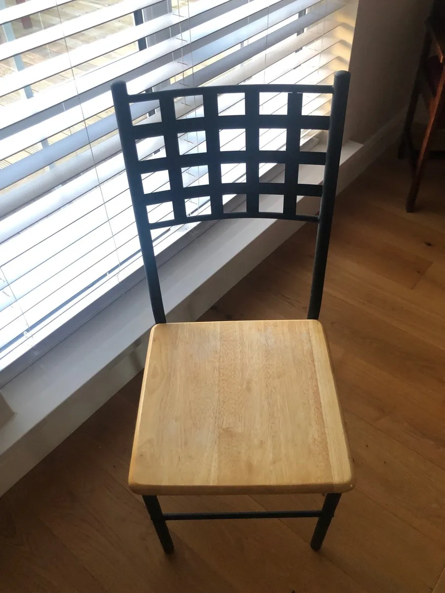 Dining table and four chairs for sale in Co. Dublin for €50 on DoneDeal