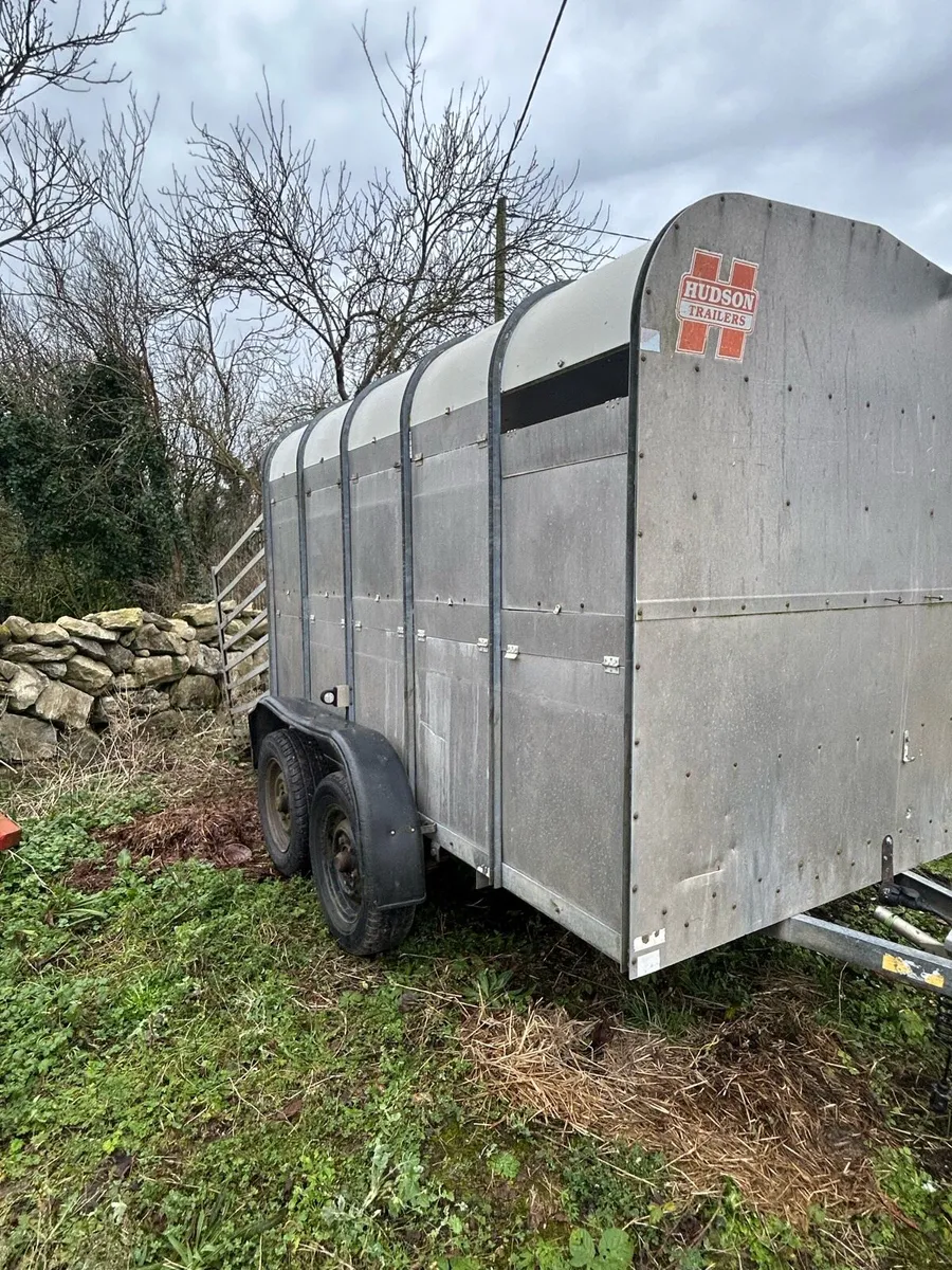 Hudson cattle box + quad trailer for sale in Co. Galway for €0 on DoneDeal