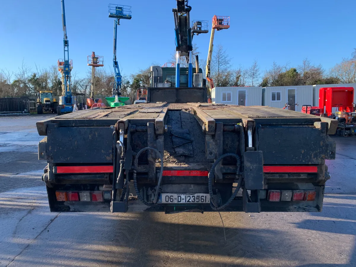 2006 VOLVO FM380 BEAVERTAIL & CRANE FOR AUCTION for sale in Co. Kildare ...