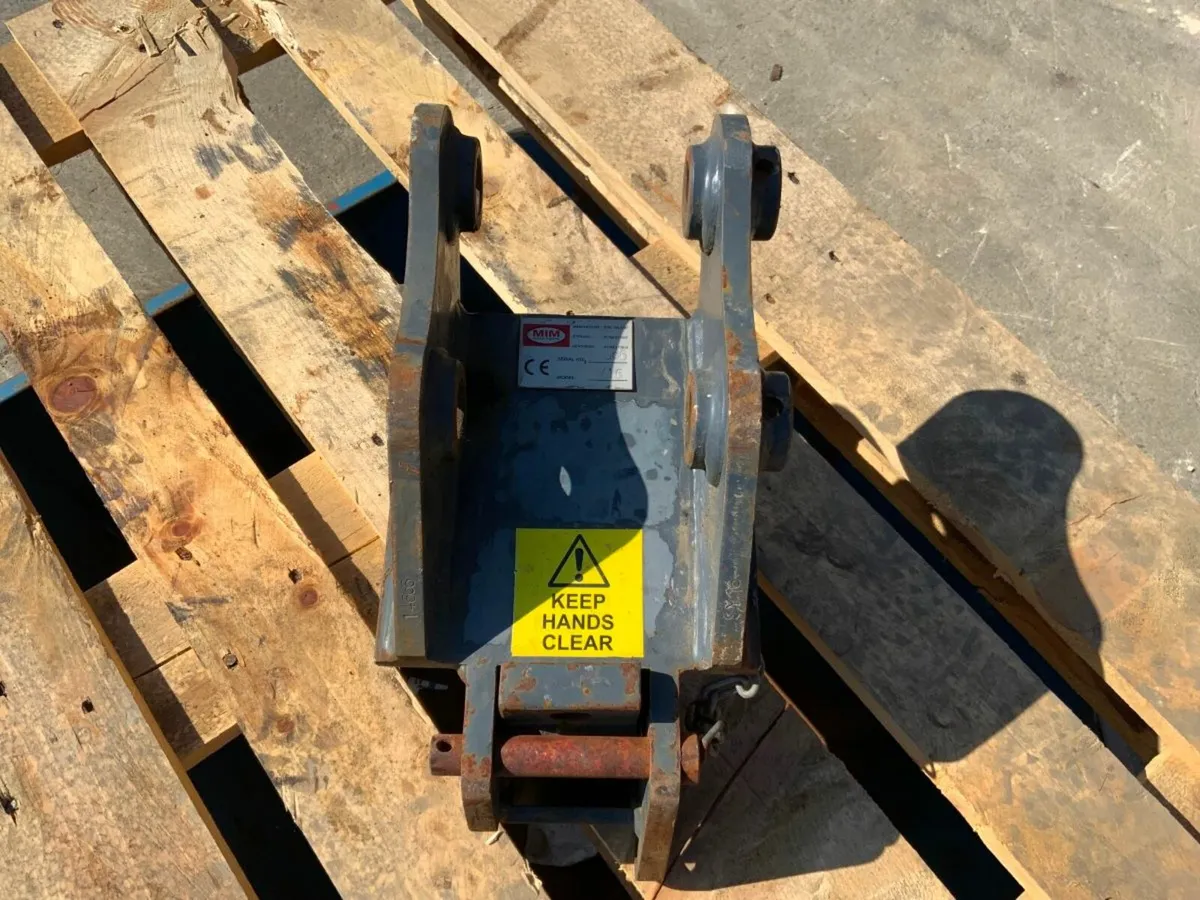 DOUBLE LOCKING QUICK HITCH..30mm PINS....1496. for sale in Co. Louth ...