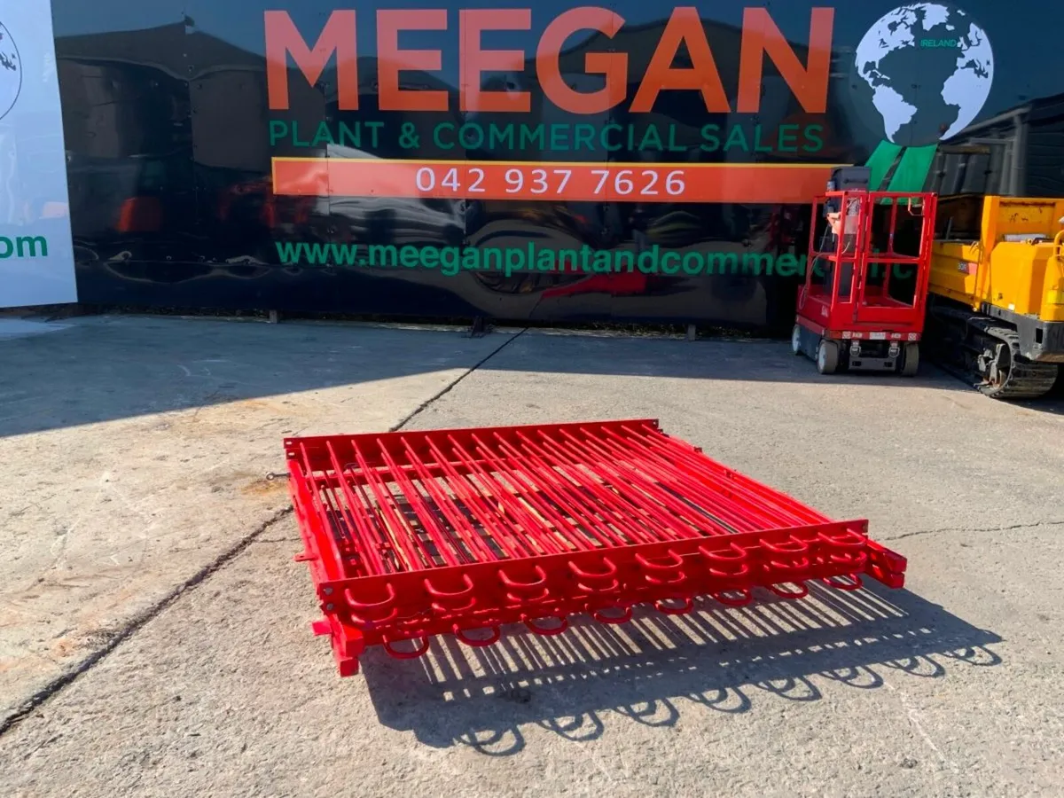 BOW TOP ENTRANCE GATES & SIDE PANELS....1629. for sale in Co. Louth for ...