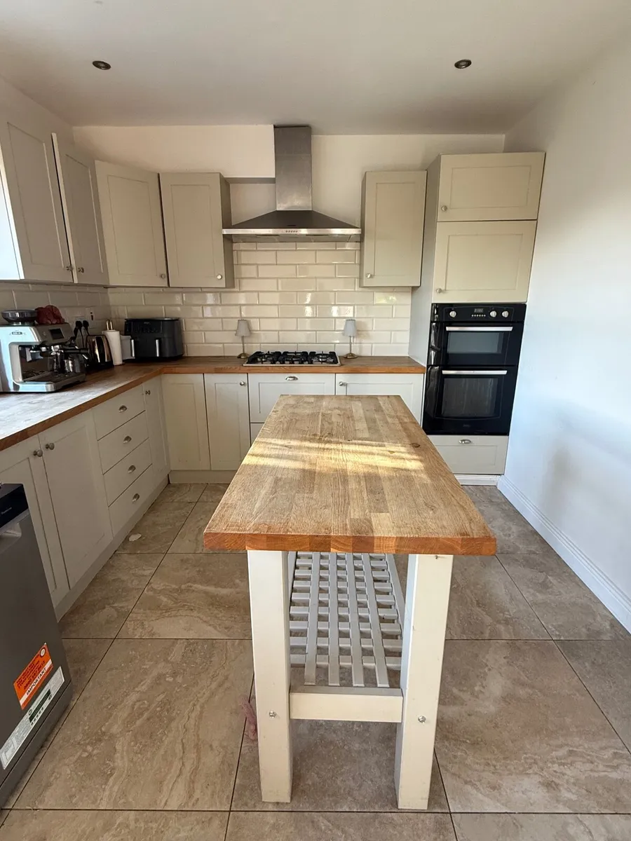 Kitchen for sale in Co. Wexford for €1,500 on DoneDeal