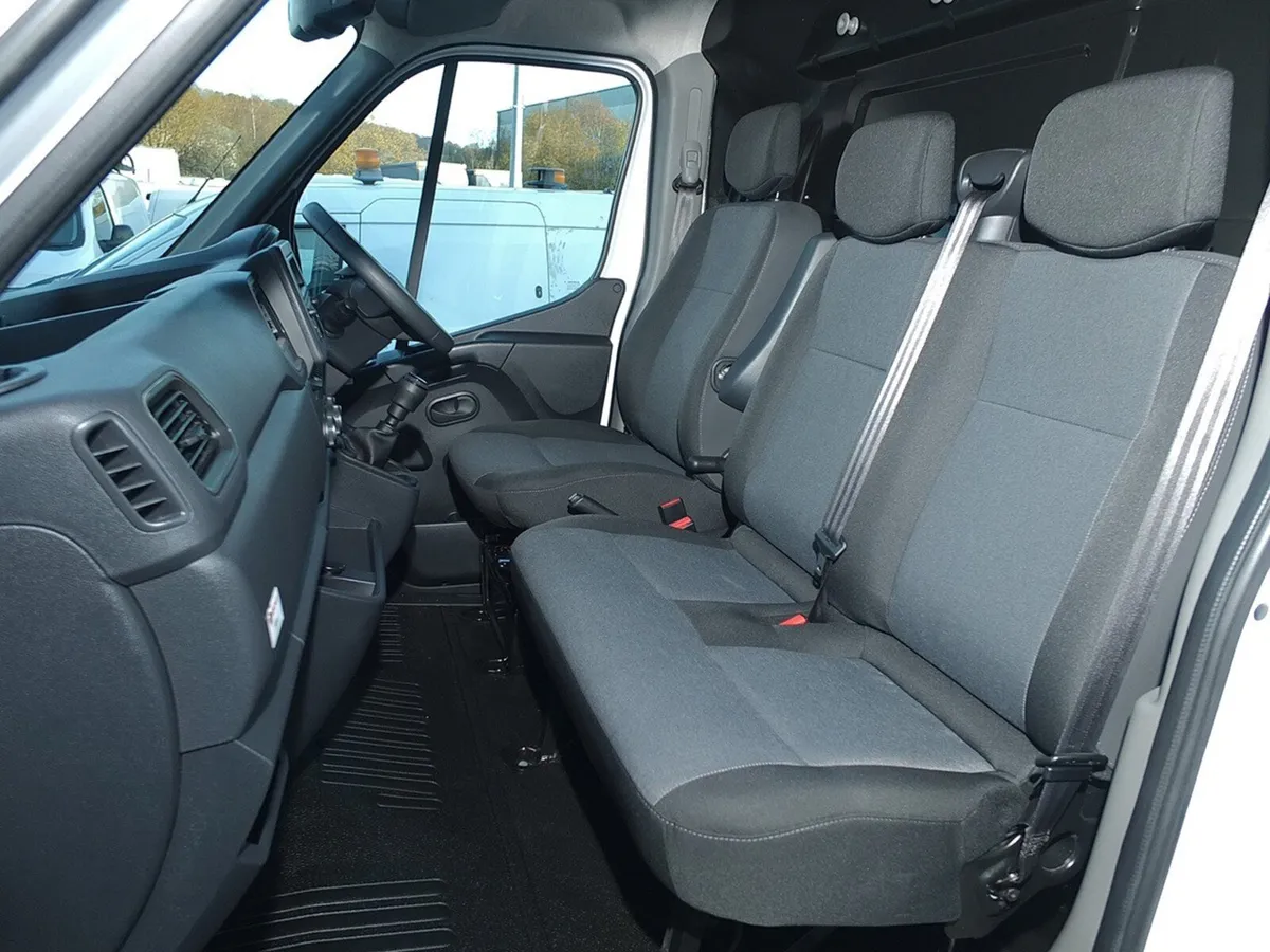 2023 Renault Master Low Loader Luton Box Van for sale in Co. Wicklow ...